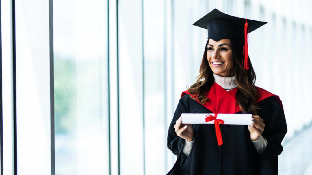 ¿Qué tan importante es un título universitario en el mercado laboral ...