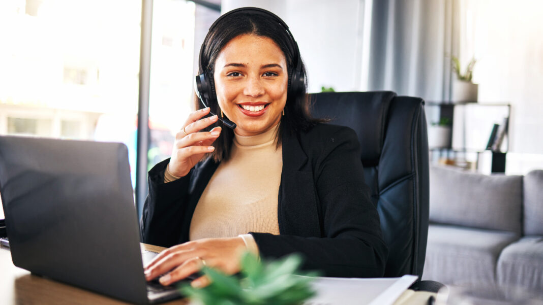 Una empresa canadiense está buscando personal que hable español para teletrabajar desde LATAM ...