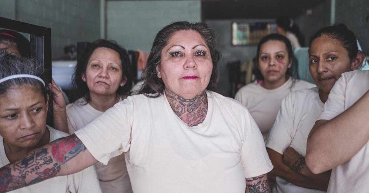 Así es la vida de las mujeres de las pandillas en El Salvador | QPASA